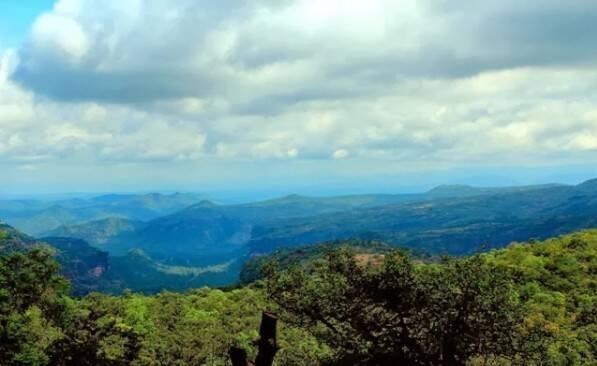 Rajat Prapat Trek