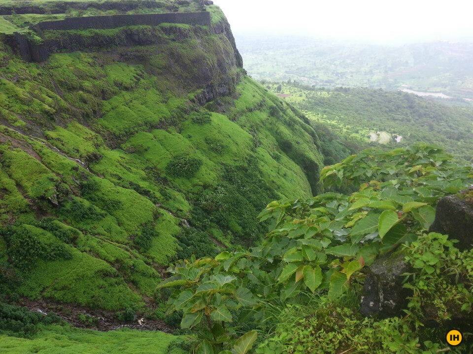 10 Best Treks Near Pune That You Can Do On your Own