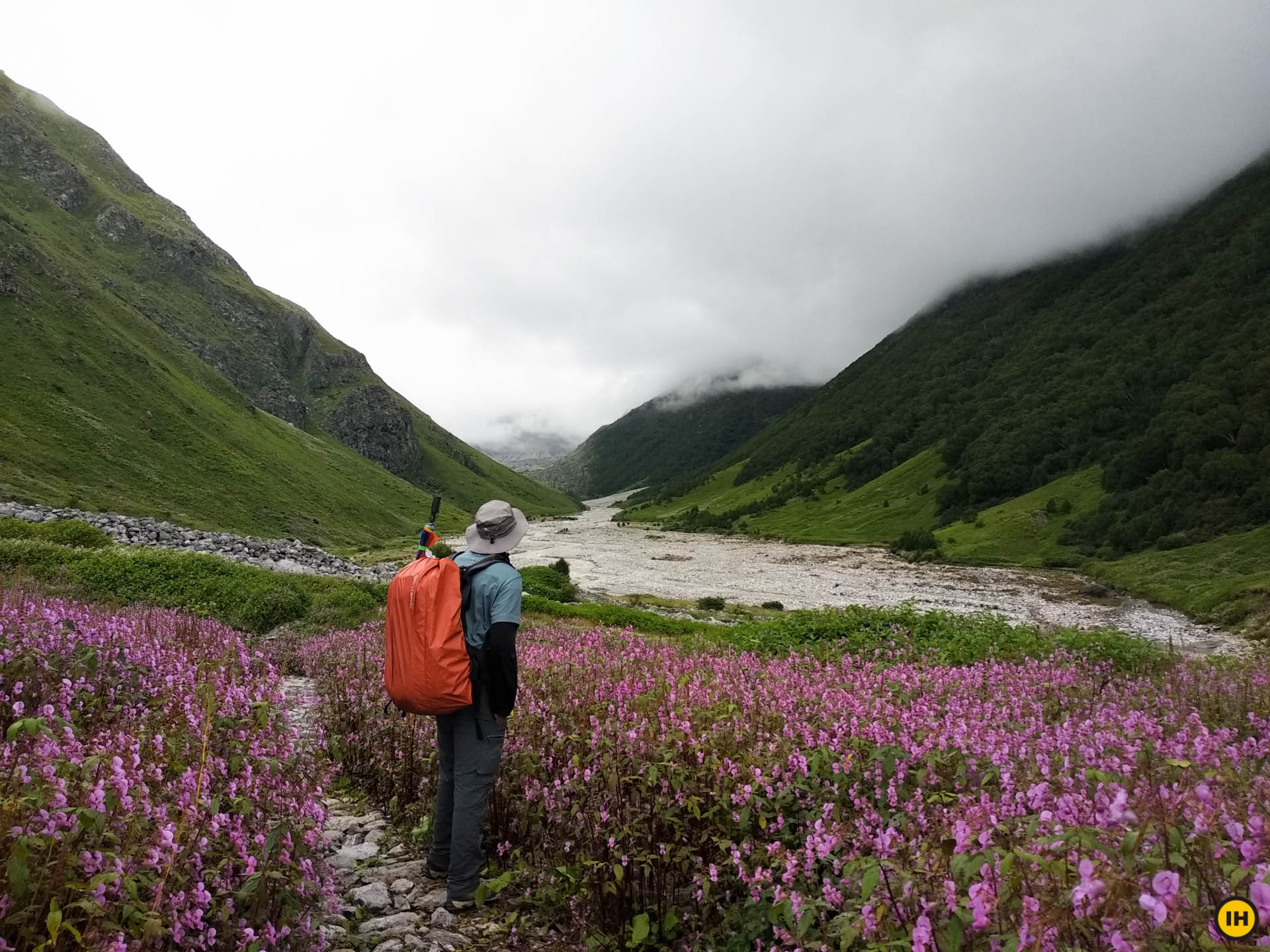 10 Tips to Trek Like a Pro During Monsoon