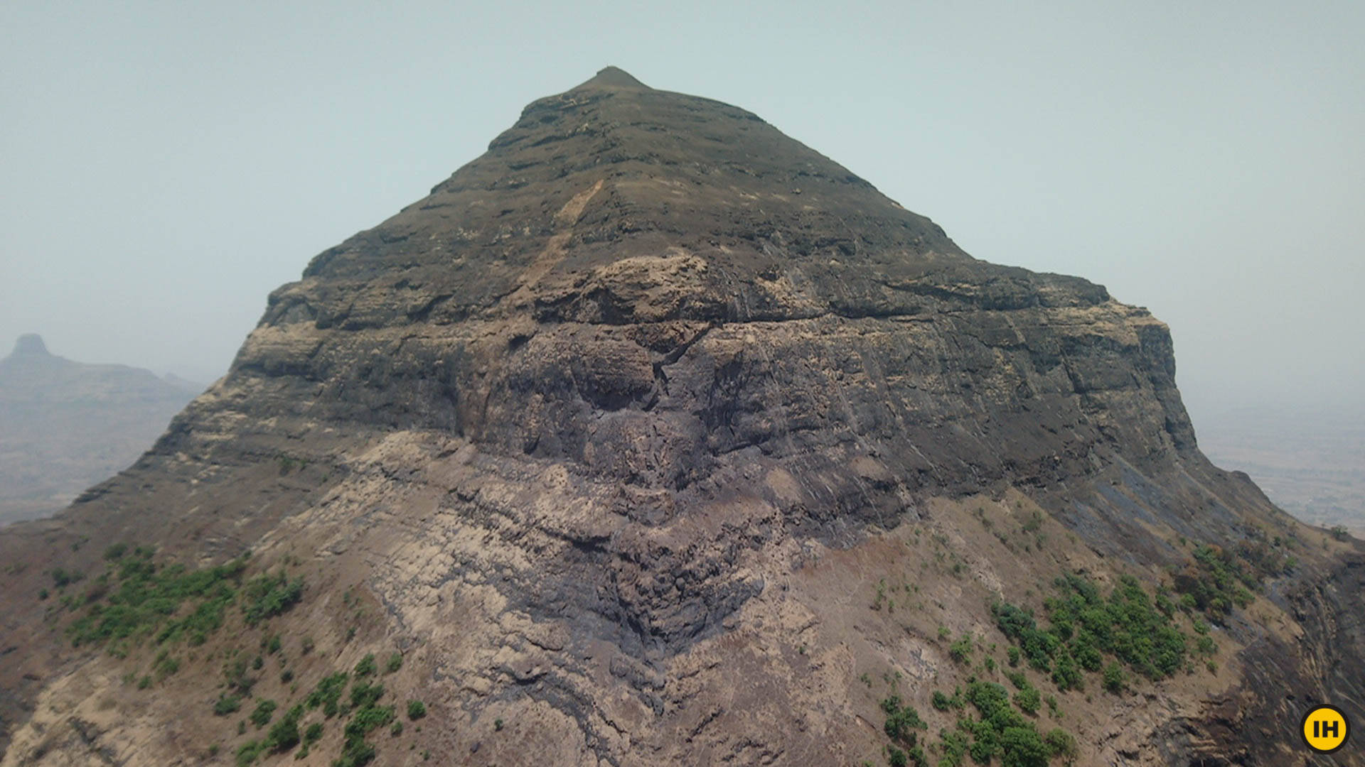 Salher - Salota Fort Trek - Trek to the Highest Fort in Maharashtra