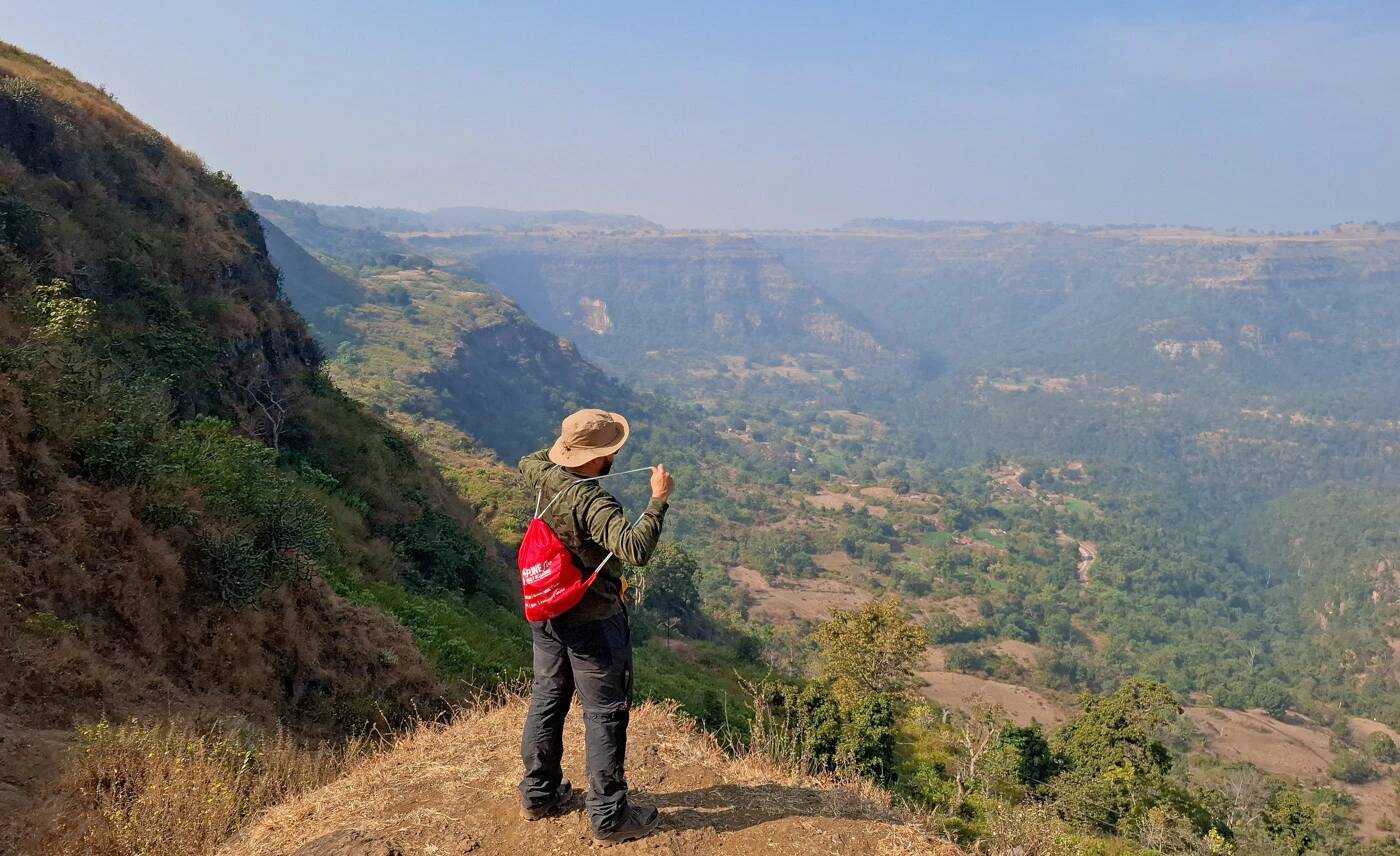 Patalkot Gorge Trek 2026 | Trek amidst the canyons of the Dudhi River ...
